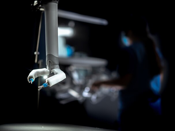 Meet MIRA, a miniaturized robotic-assisted surgery system | maxon group