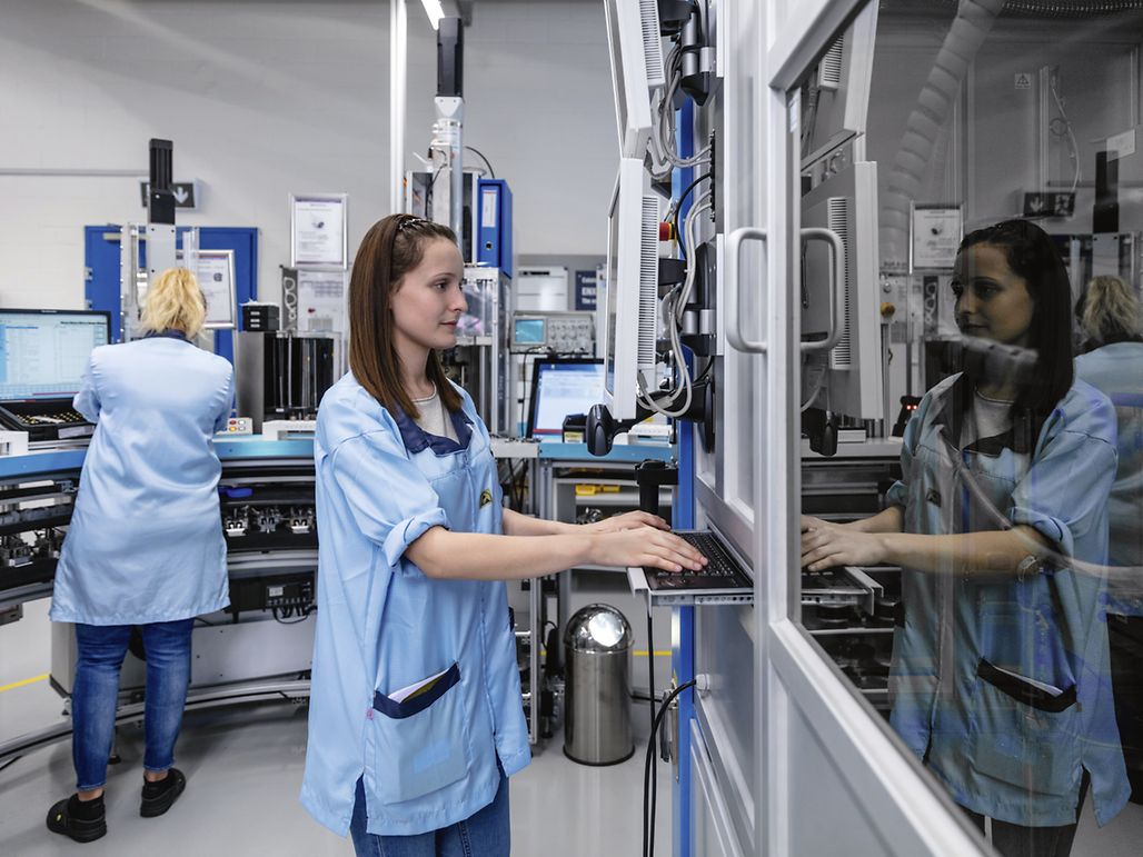 maxon mit stabilem Ergebnis 2020 | maxon group